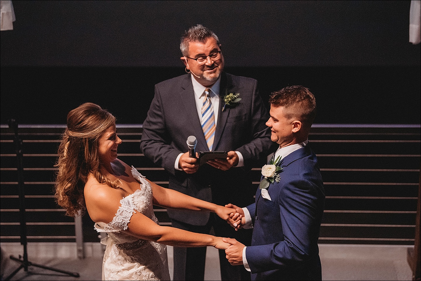 simone + bryce / riverfront museum wedding - Stacey Rohman Photography